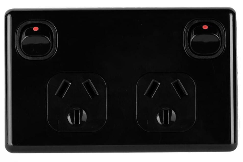 Power Point Double Pole 10Amp GPO Outlet- Black – Solar 4 RVs
